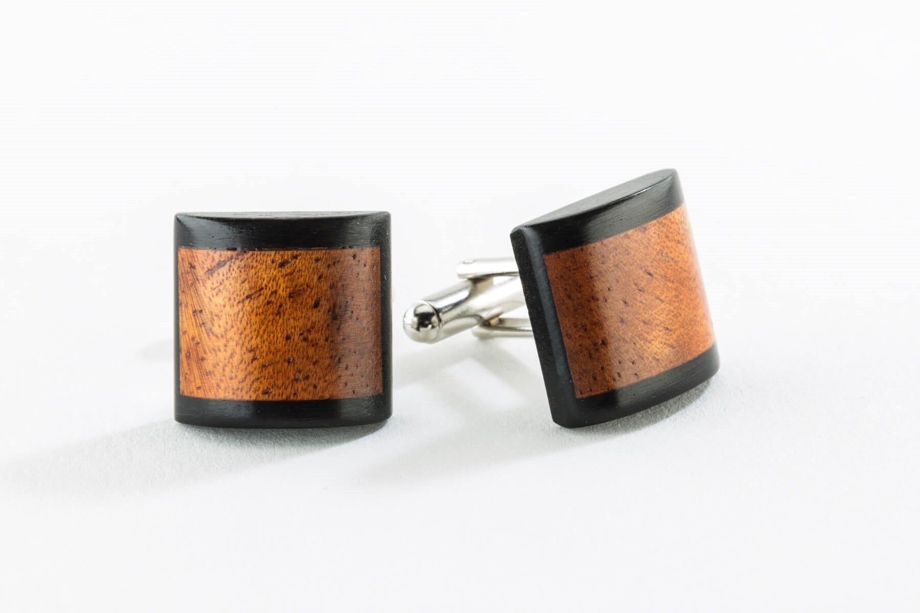 Cuff Links - Domed - Davin & Kesler